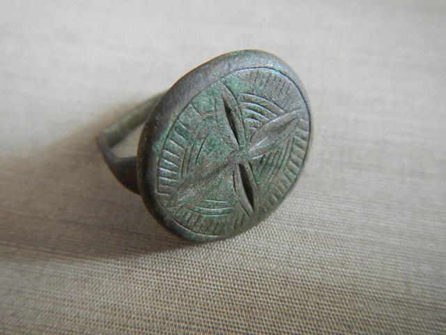Stari srpski prsten