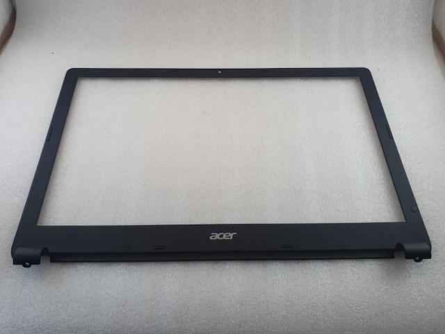 Okvir ekrana za Acer Aspire E1-532