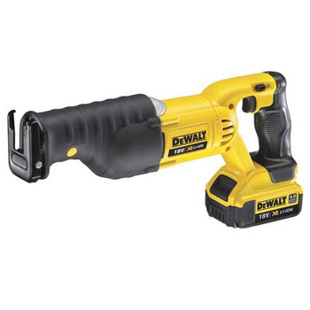 DeWalt aku testera lisičji rep DCS380M2