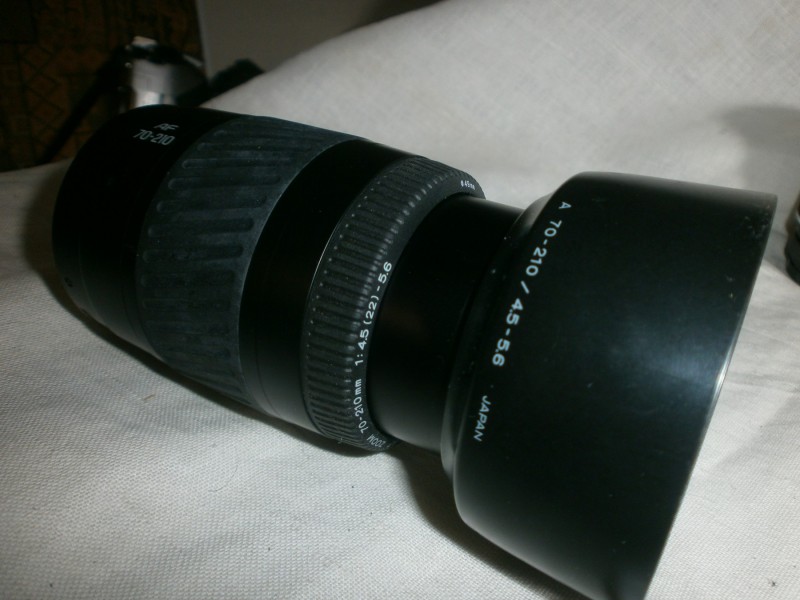 Minolta AF Zoom 70-210mm f/3.5-4.5 for SONY A