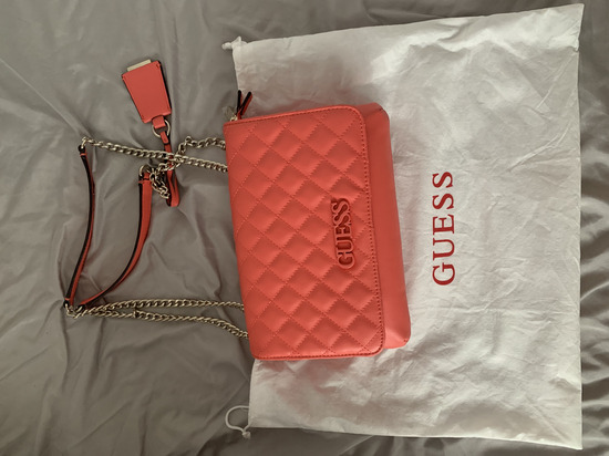 Guess torba nova