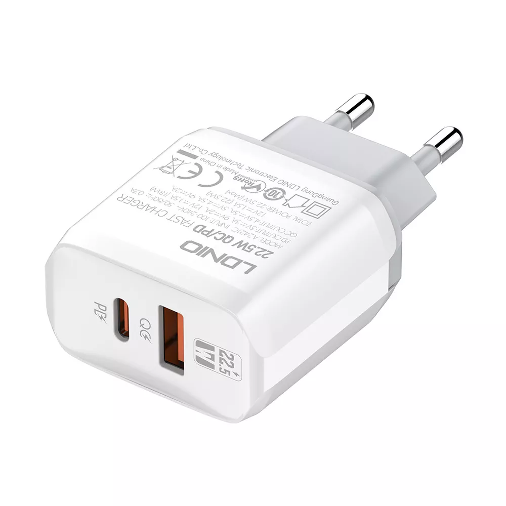 Kucni punjac LDNIO A2421C 22.5W PD + Fast Charger sa Type C na iPhone lightning kablom beli