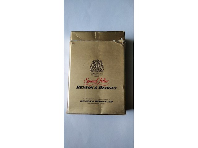 Benson&;Hedges kutija od cigareta