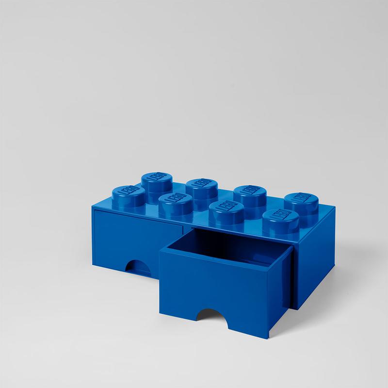 LEGO fioka (8): Plava