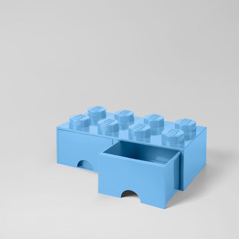 LEGO fioka (8): Rojal plava