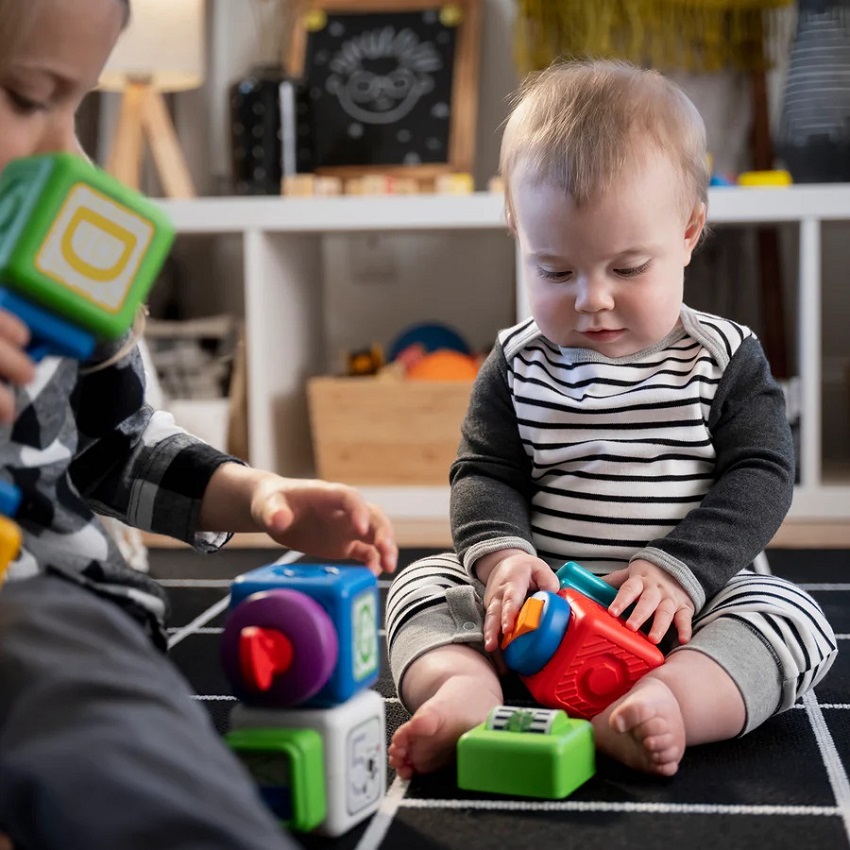 KIDS II BABY EINSTEIN AKTIVITI IGRACKA BRIDGE & LEARN MAGNETIC BLOCKS 12818