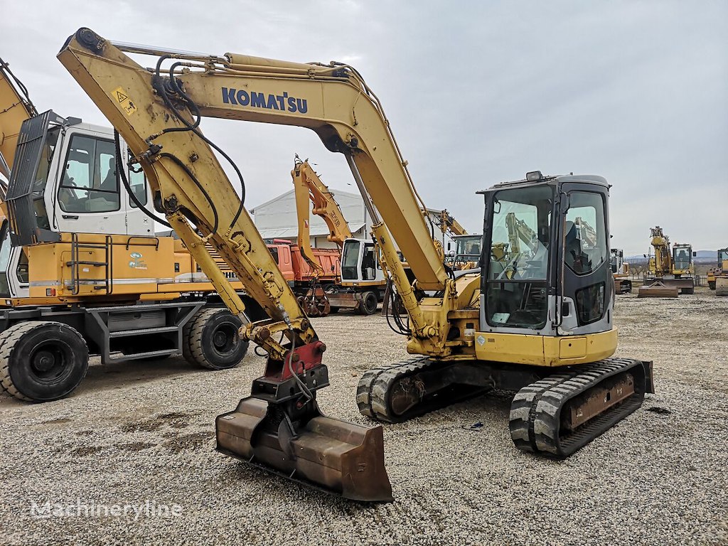 Komatsu PC78 MR bager guseničar