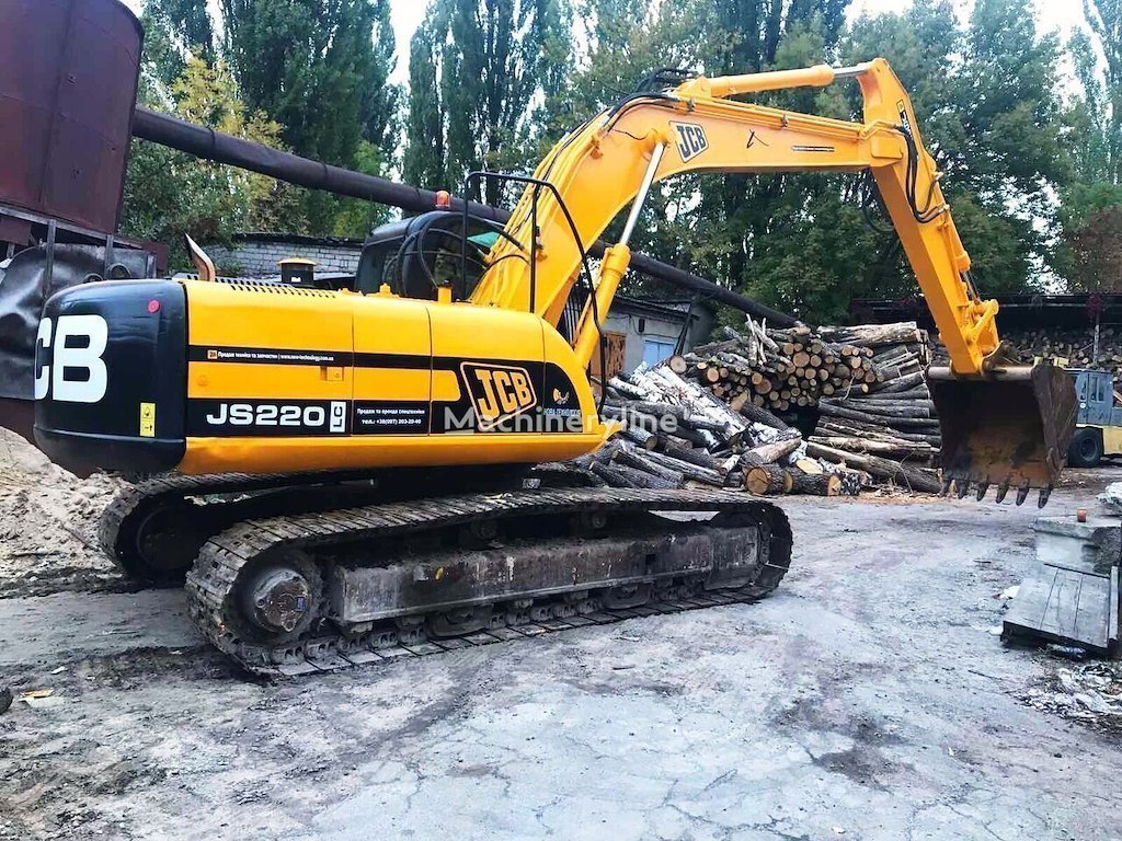 JCB JS 220 bager guseničar