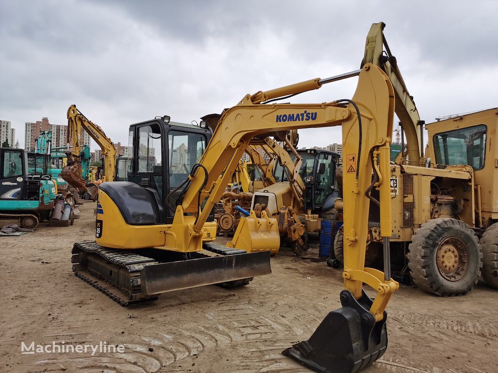 Komatsu PC35MR mini bager