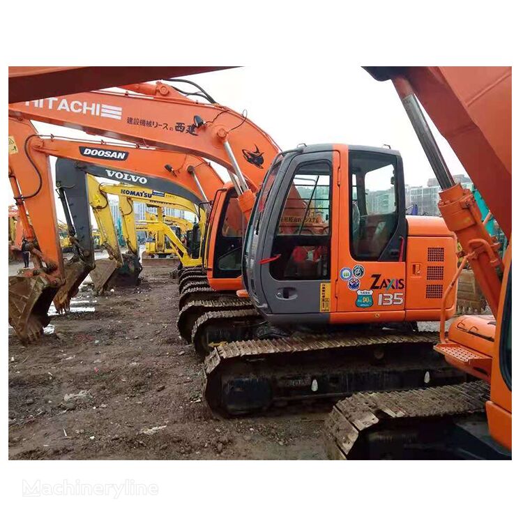 Hitachi ZX135 mini bager