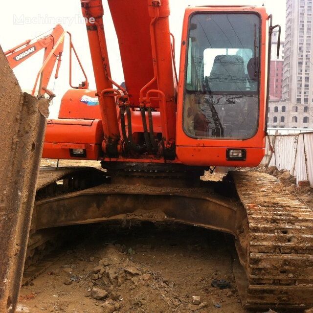 Doosan DH370LC-9 bager guseničar