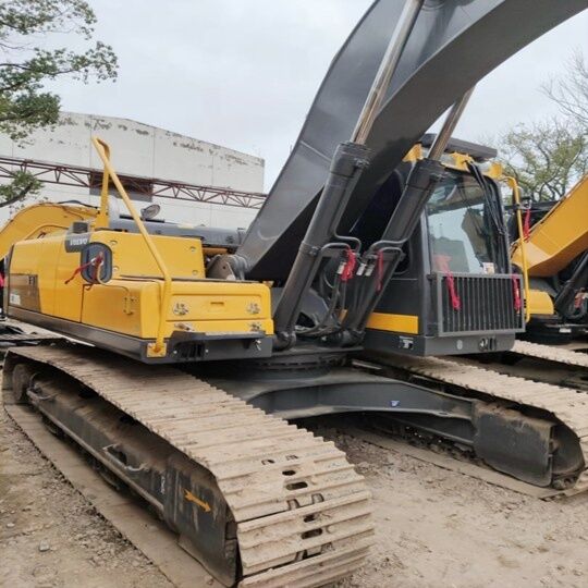 Volvo EC220D bager guseničar