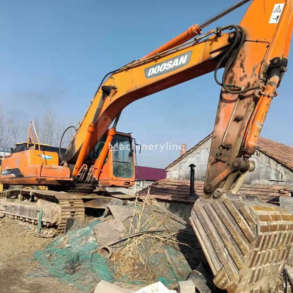 Doosan DH300LC-7 bager guseničar