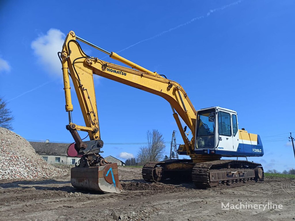 Komatsu PC210 bager guseničar