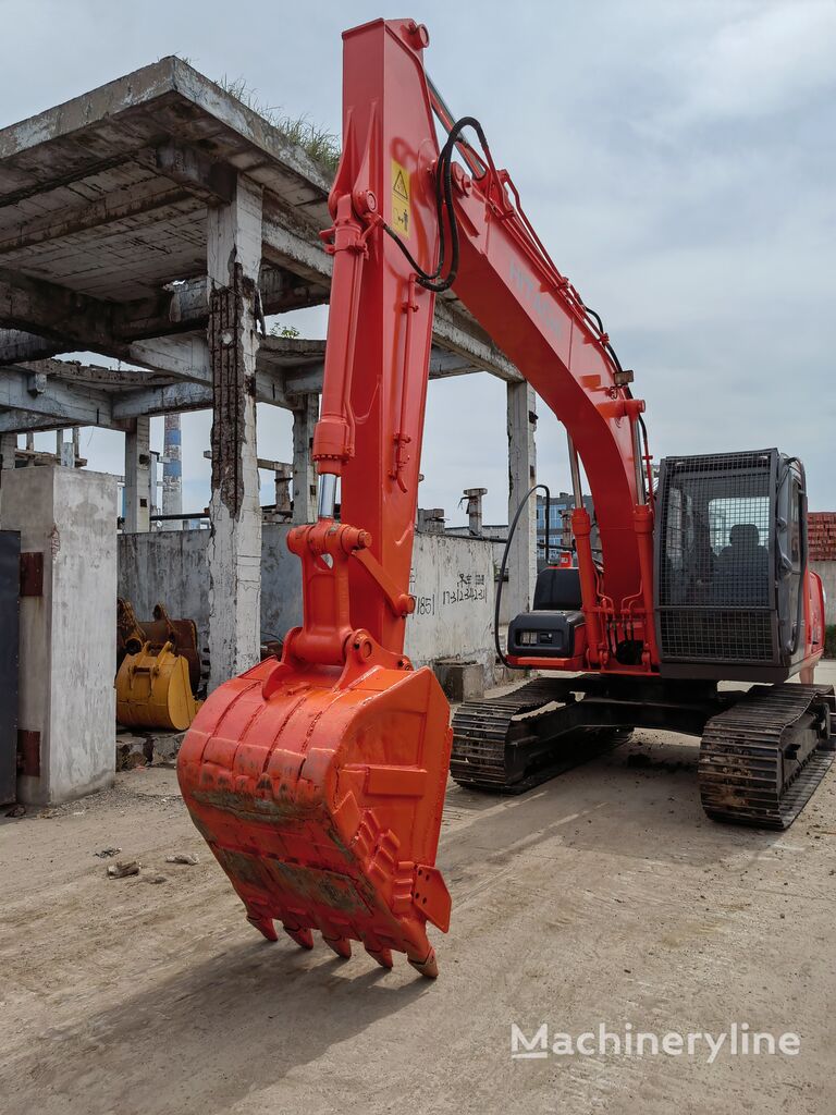 Hitachi Zaxis 120 bager guseničar