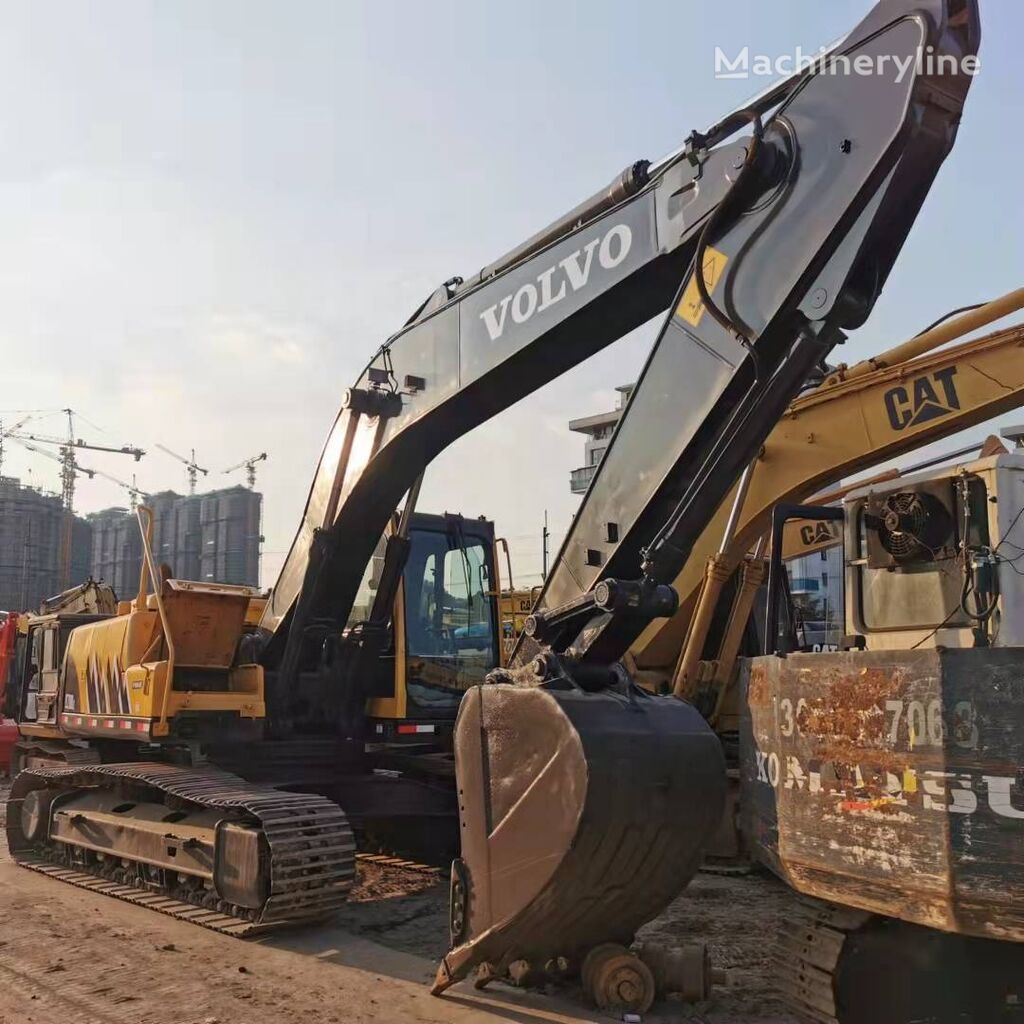 Volvo EC210BLC bager guseničar