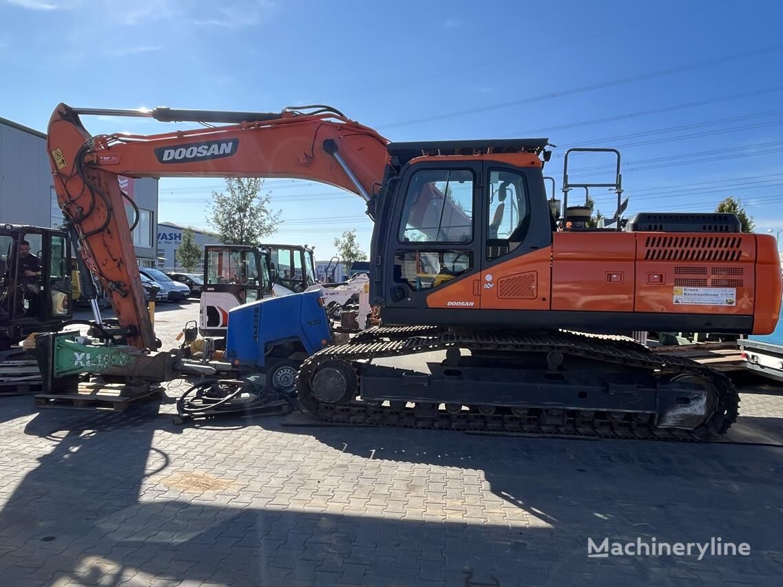 Doosan DX 255 NLC 5 bager guseničar