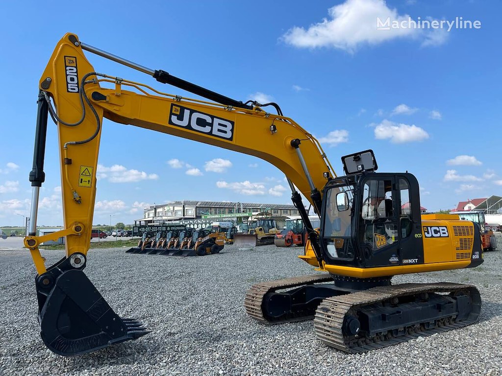 Novi JCB 205 bager guseničar