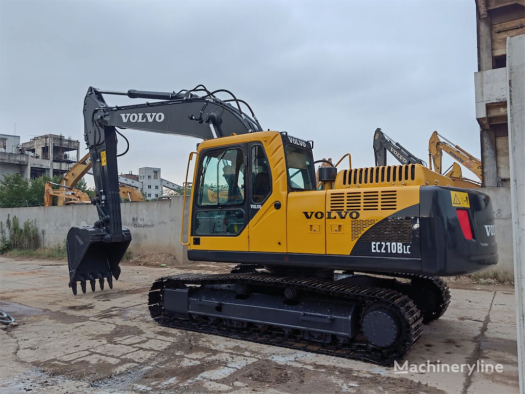 Volvo EC210B bager guseničar