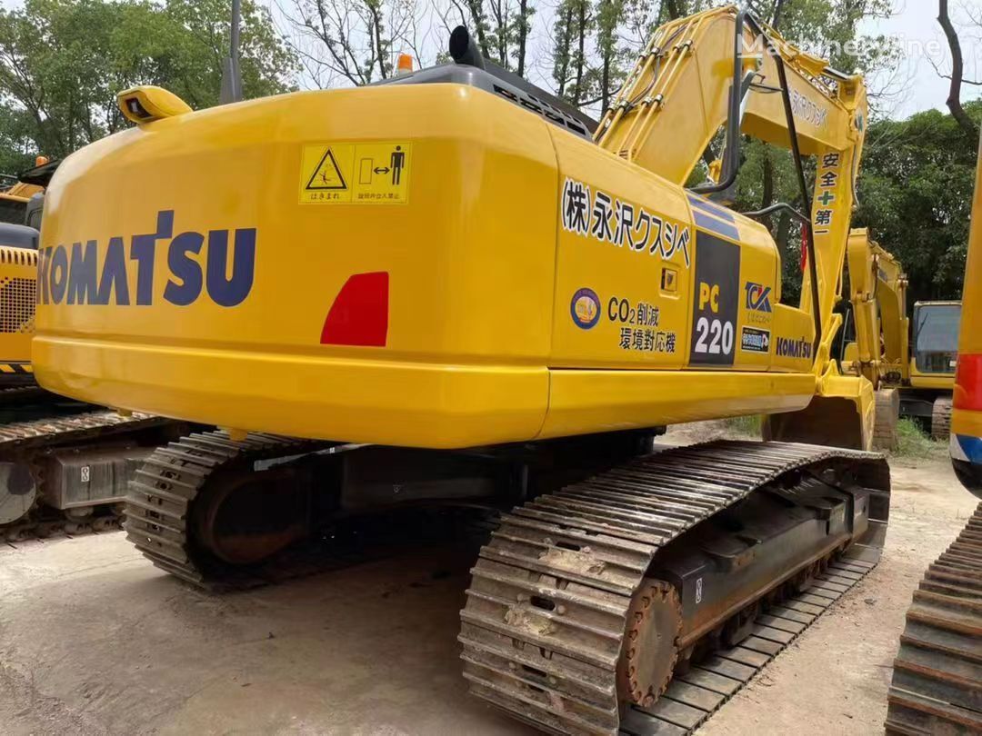 Komatsu PC220-8 bager guseničar