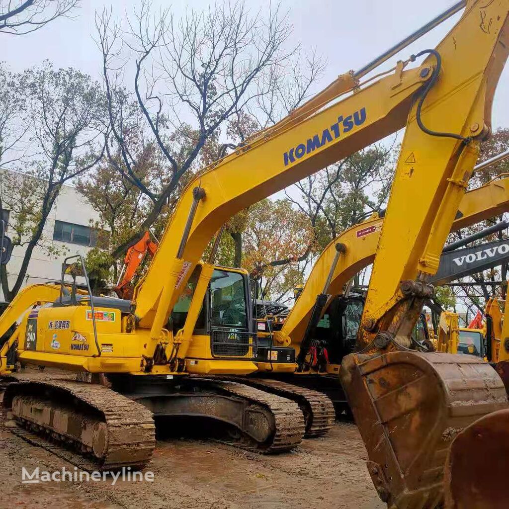 Komatsu pc240-8 bager guseničar