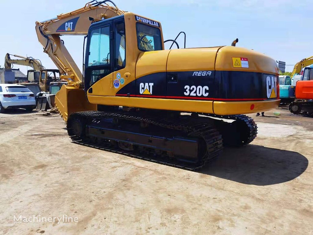 Caterpillar 320 bager guseničar