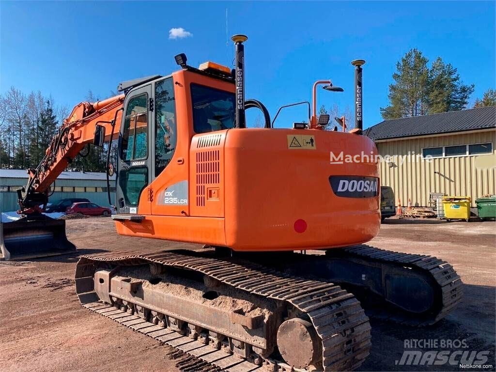 Doosan DX 235 LCR Leica 3D, Engcon bager guseničar