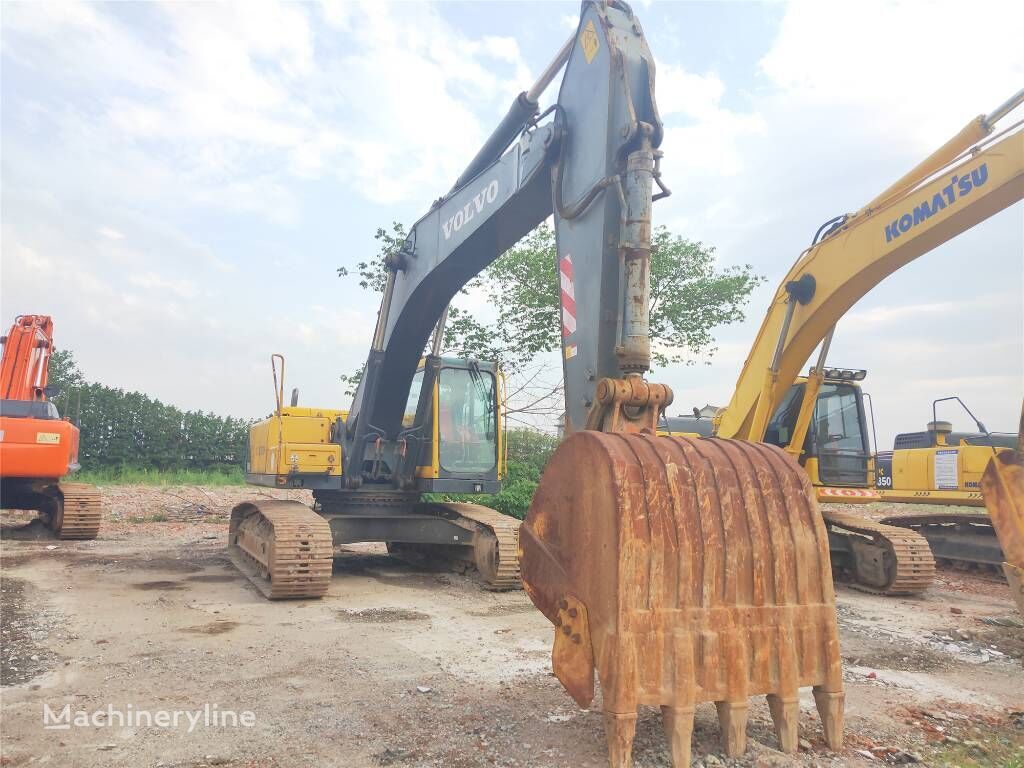 Volvo EC 290 B LC bager guseničar