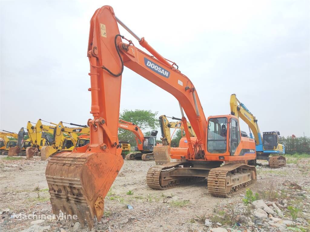 Novi Doosan DH 300 LC-7 bager guseničar