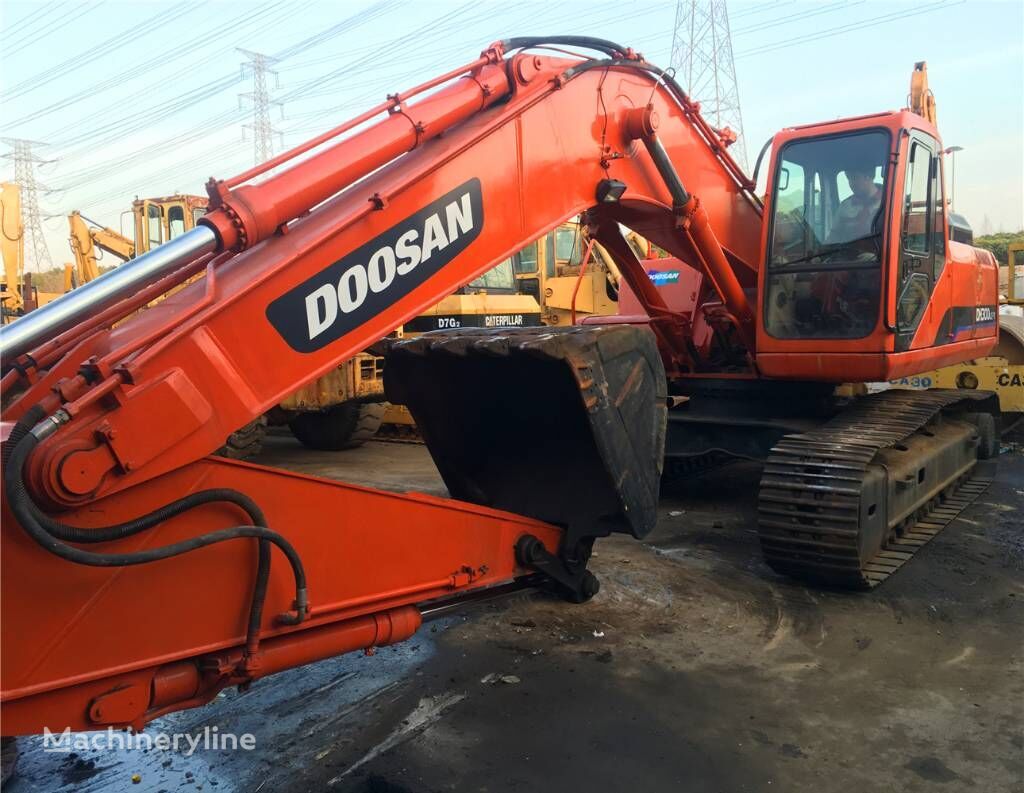 Doosan DH300LC-7 bager guseničar