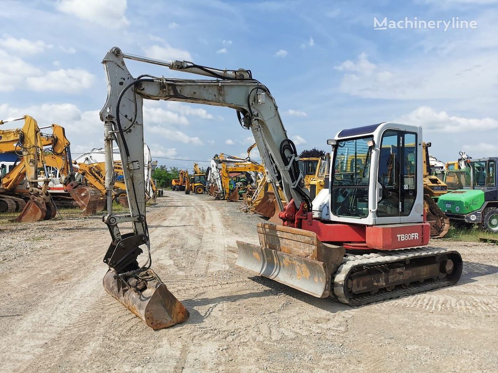 Takeuchi TB80FR mini bager