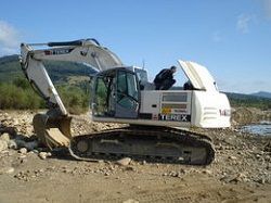 Terex bager guseničar po rezervnim delovima