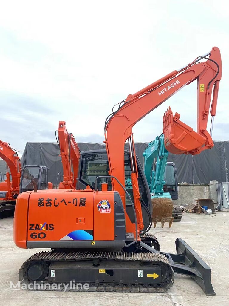 Hitachi ZX60 bager guseničar