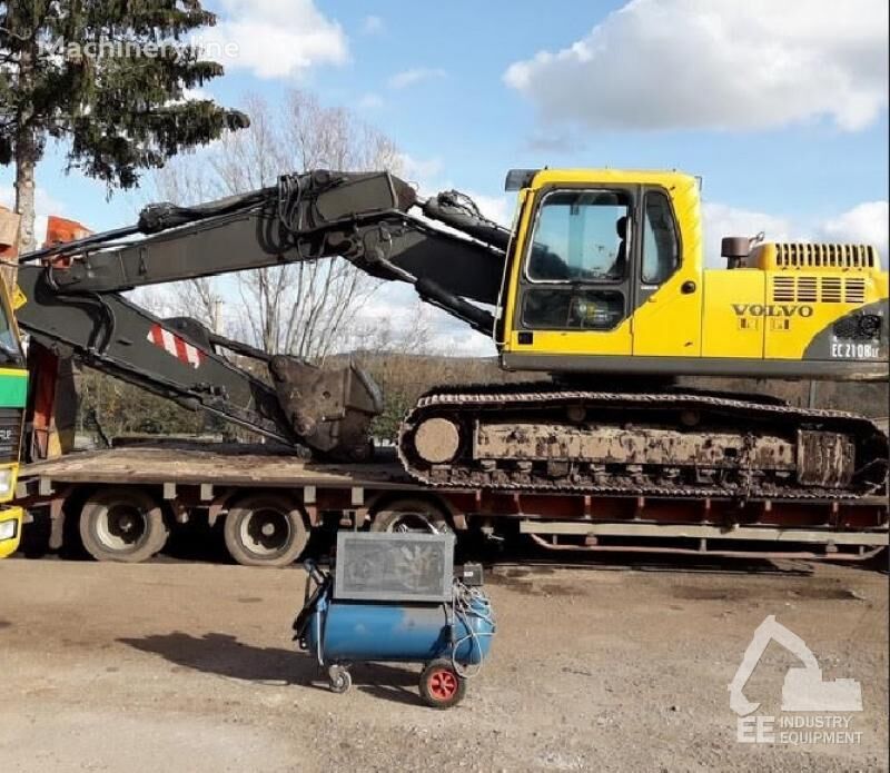 Volvo EC 210 BLC bager guseničar