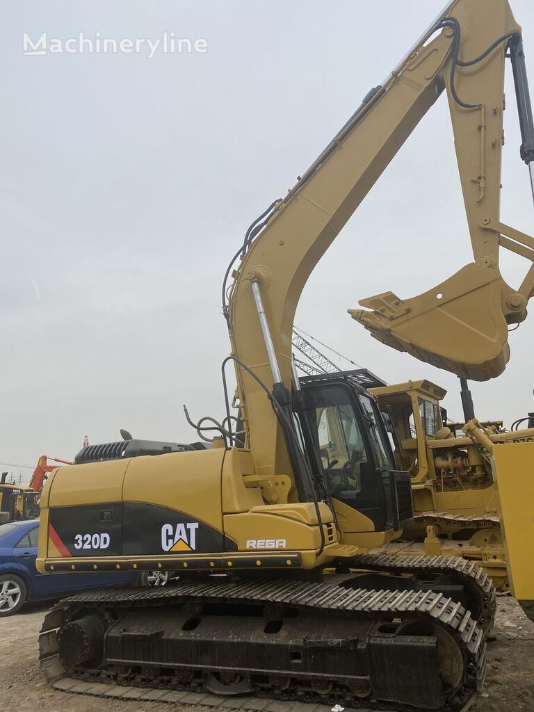 Caterpillar 320D bager guseničar