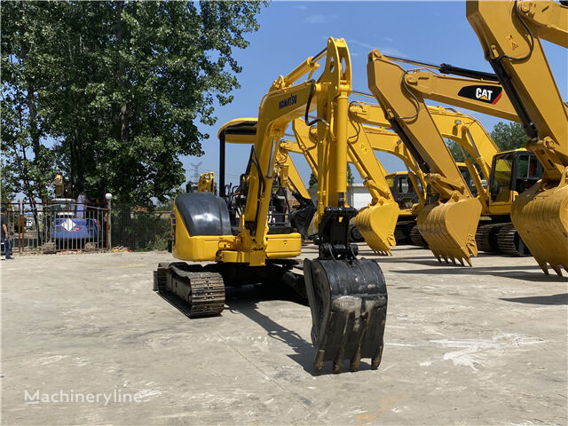 Komatsu 35MR bager guseničar