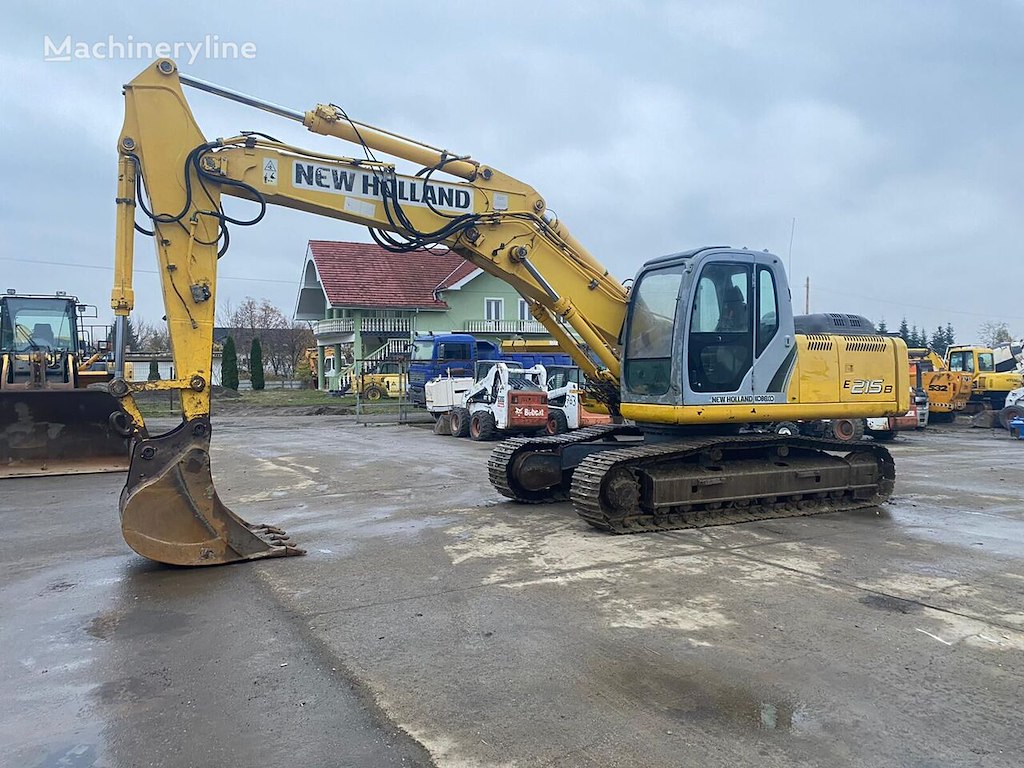 New Holland E 215B bager guseničar