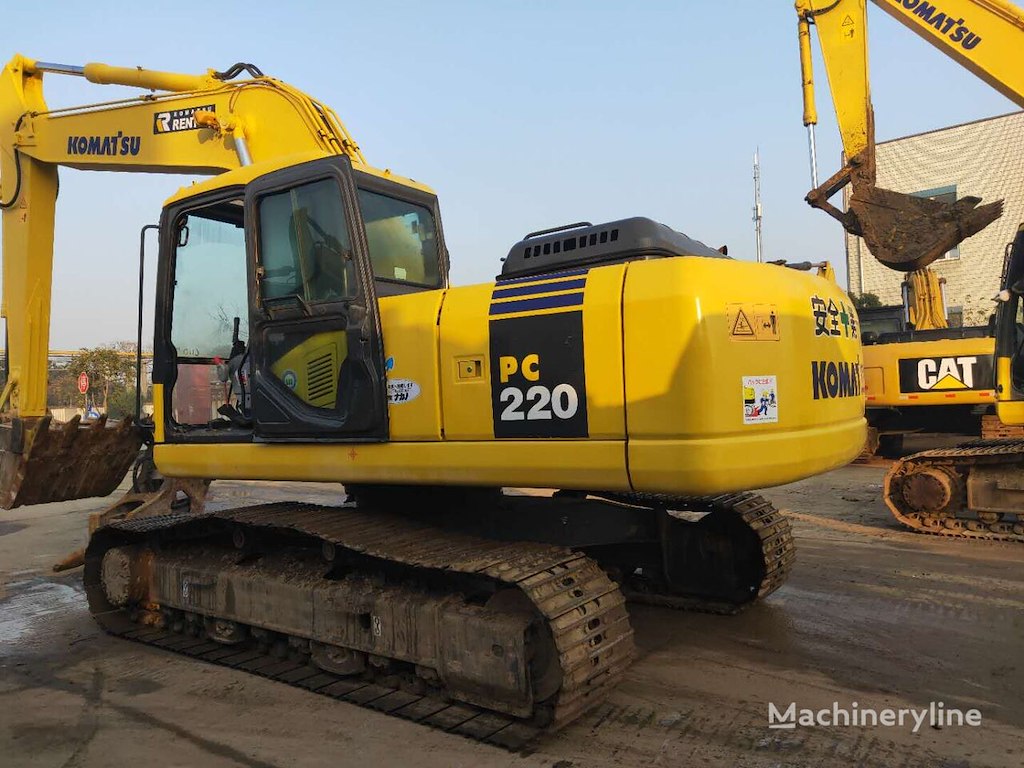 Komatsu PC220 bager guseničar