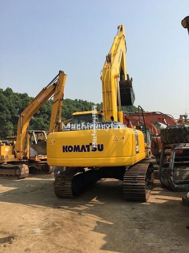 Komatsu PC220-7 bager guseničar