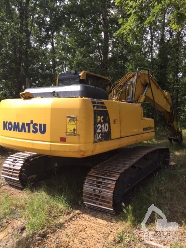 Komatsu PC 210 LC-8K bager guseničar