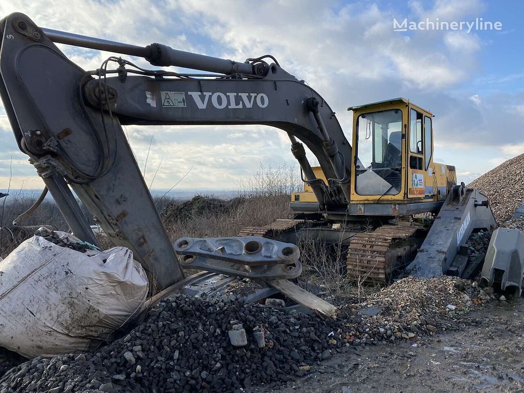 Volvo EC 280 bager guseničar