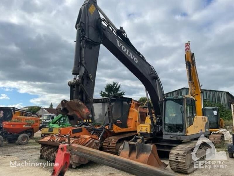 Volvo EC 210 CL bager guseničar