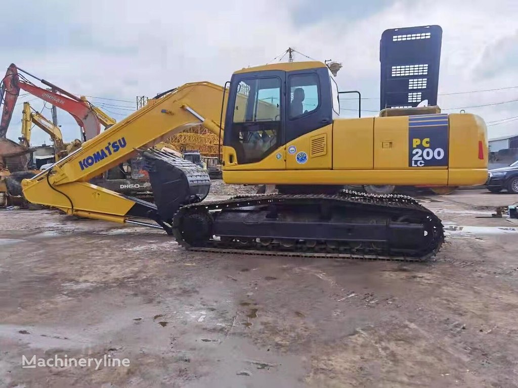 Komatsu pc200-7 bager guseničar