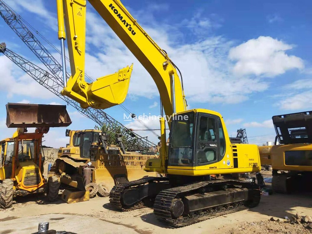 Komatsu PC200 bager guseničar