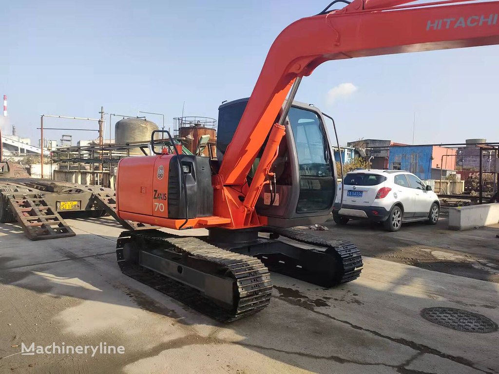 Hitachi zx70 bager guseničar