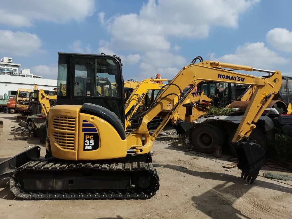 Komatsu PC35MR mini bager