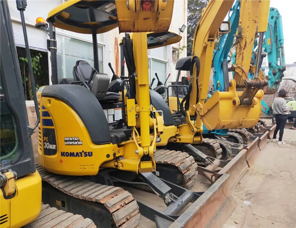 Komatsu PC30MR-5 mini bager