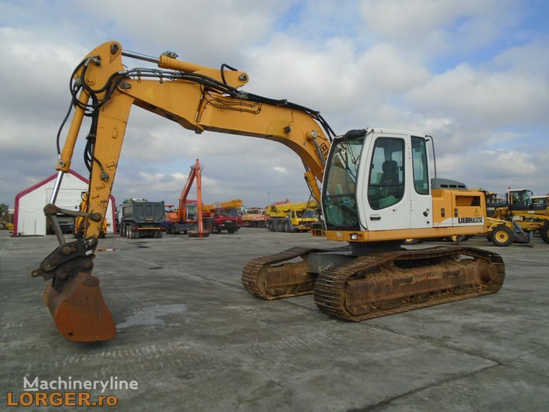 Liebherr R900C bager guseničar