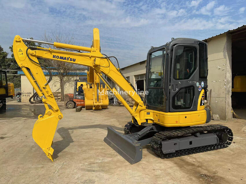 Komatsu PC35M-2 mini bager