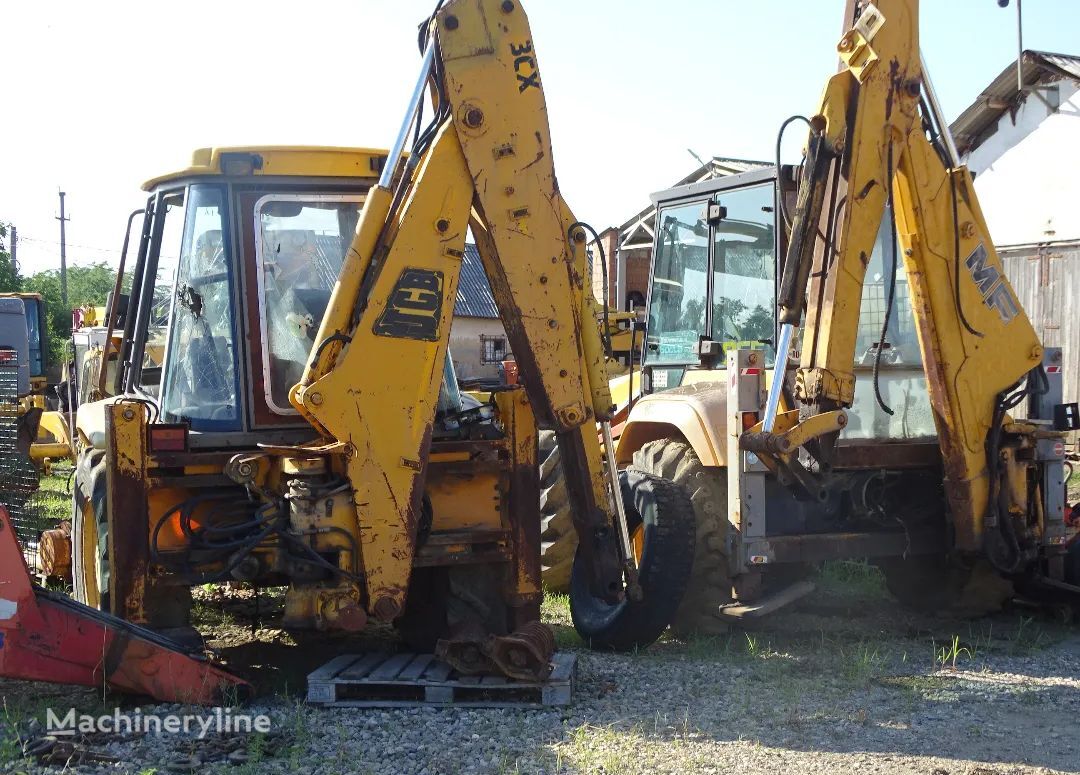 JCB bager-utovarivač po rezervnim delovima